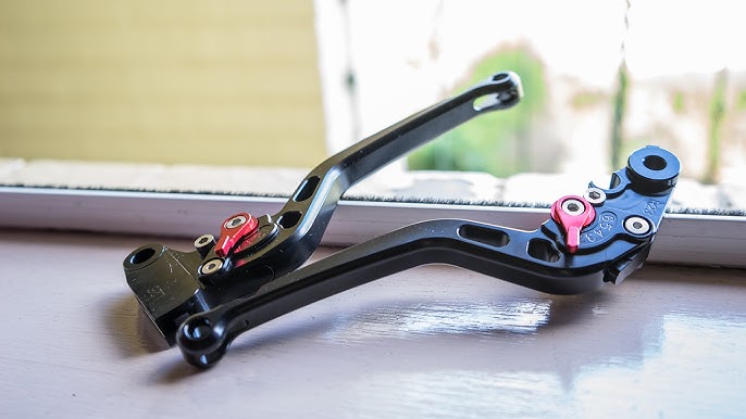 The Impact of Lever Adjustment on Rider Comfort – Factory Racing
